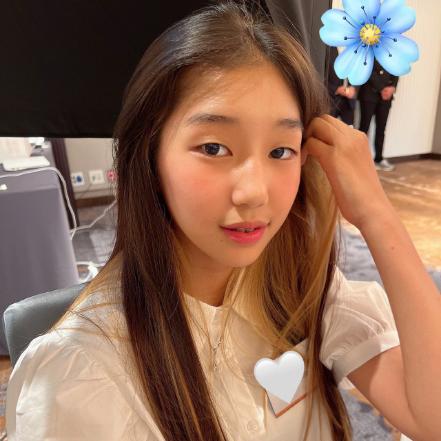 윤종신♥전미라 딸 우월dna 제대로 물려 받았네…청순 걸그룹 같은 비주얼
